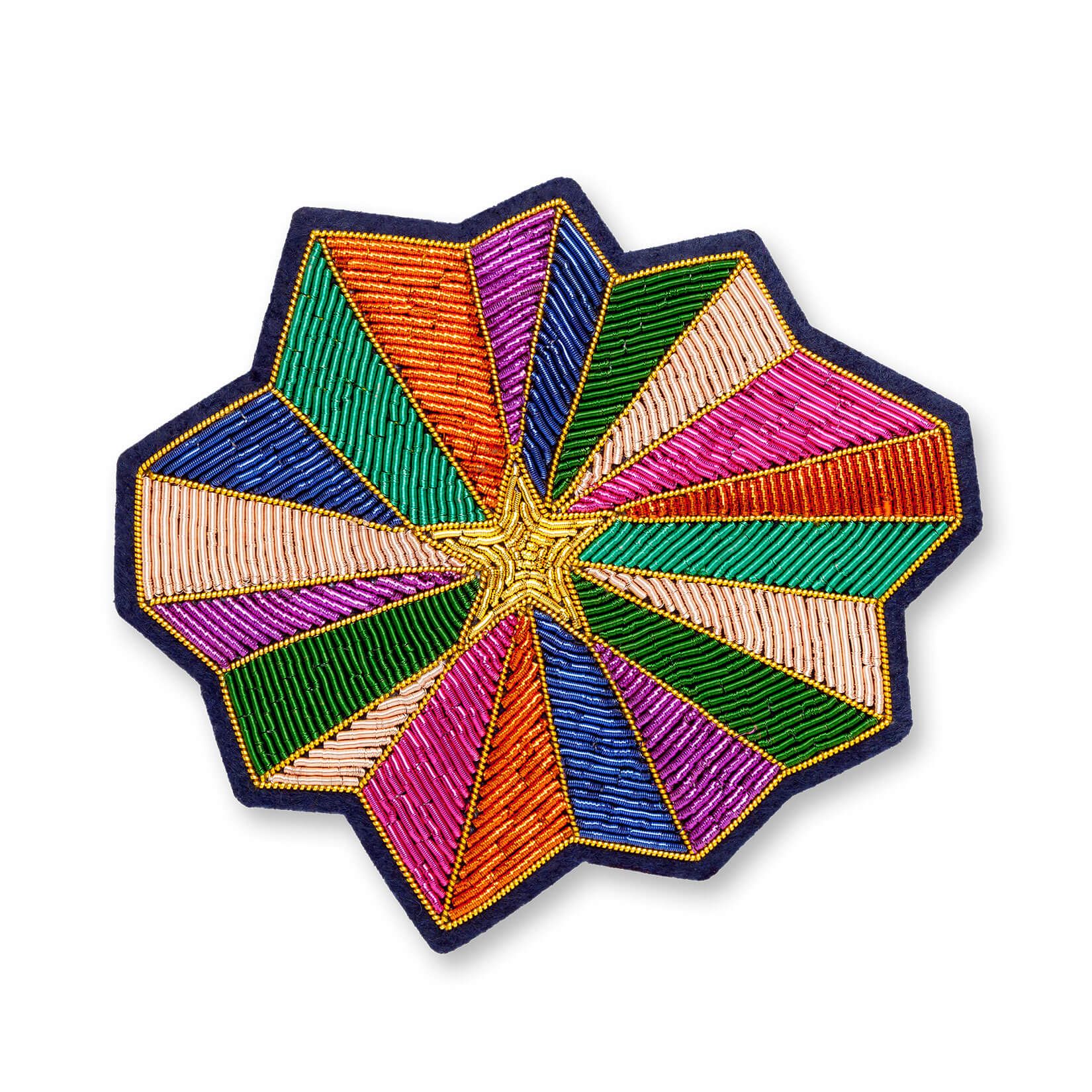 Hand-embroidered brooch – Fireworks | Macon&Lesquoy